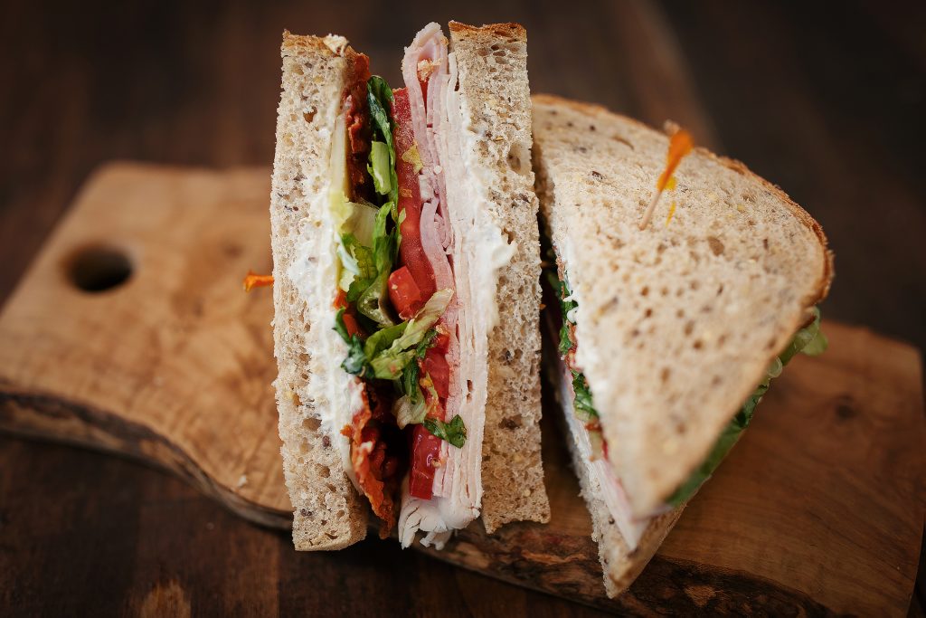 Country Club of Avon - Avon Prime Meats